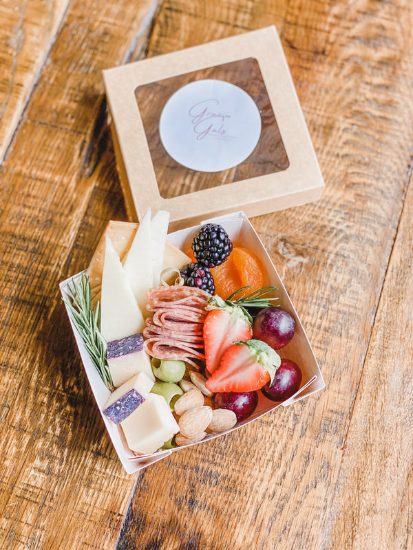 Mini Bite Box (10 minimum) - Grazin Gals